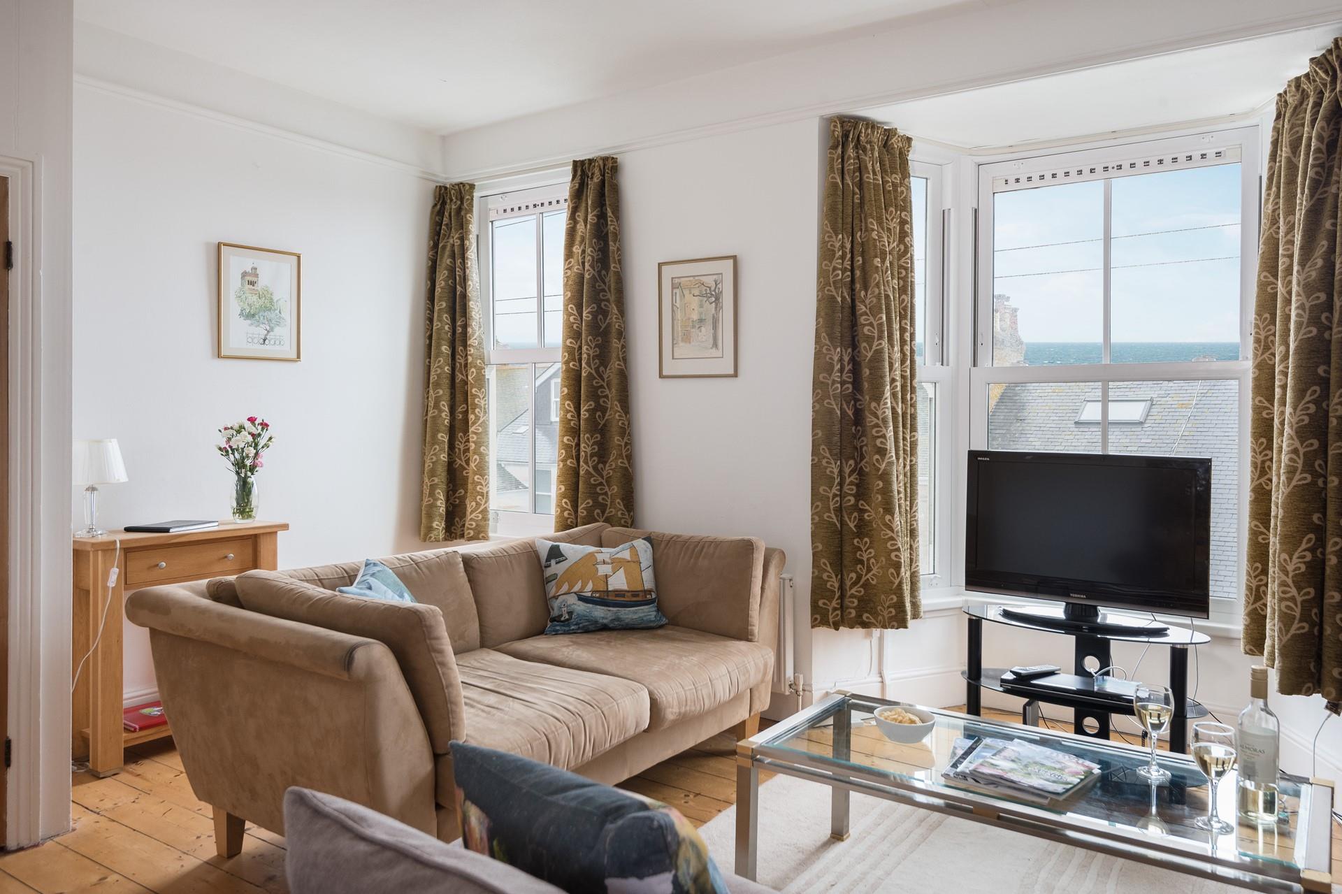 3 Atlantic Terrace, Barnoon/Carthew | Aspects Holidays