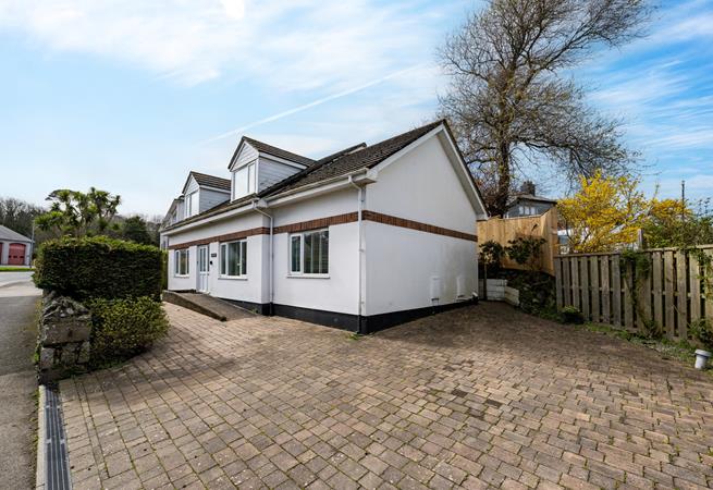 Loscombe, Higher St Ives | Aspects Holidays