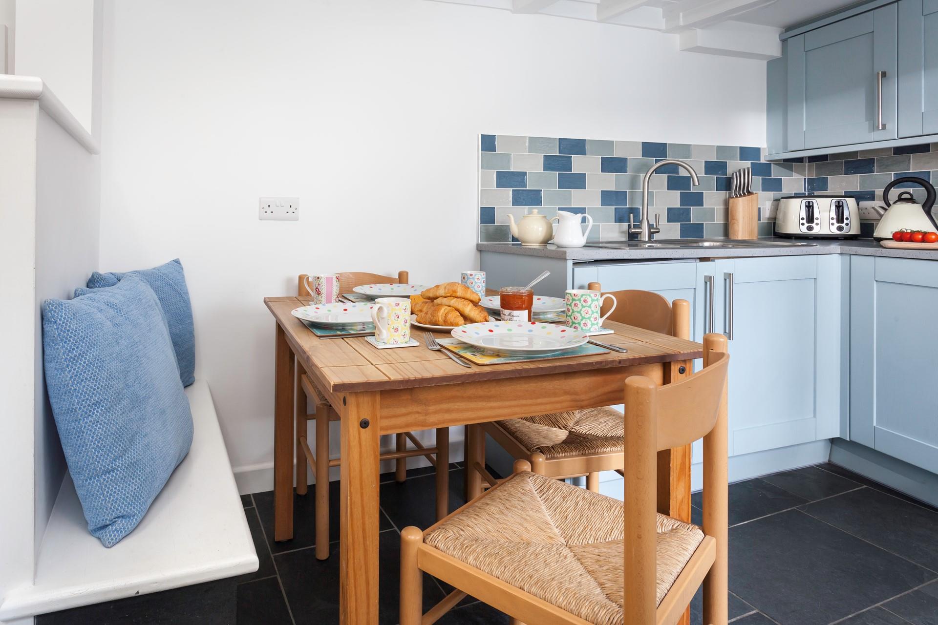 Shell Cottage, Downalong | Aspects Holidays