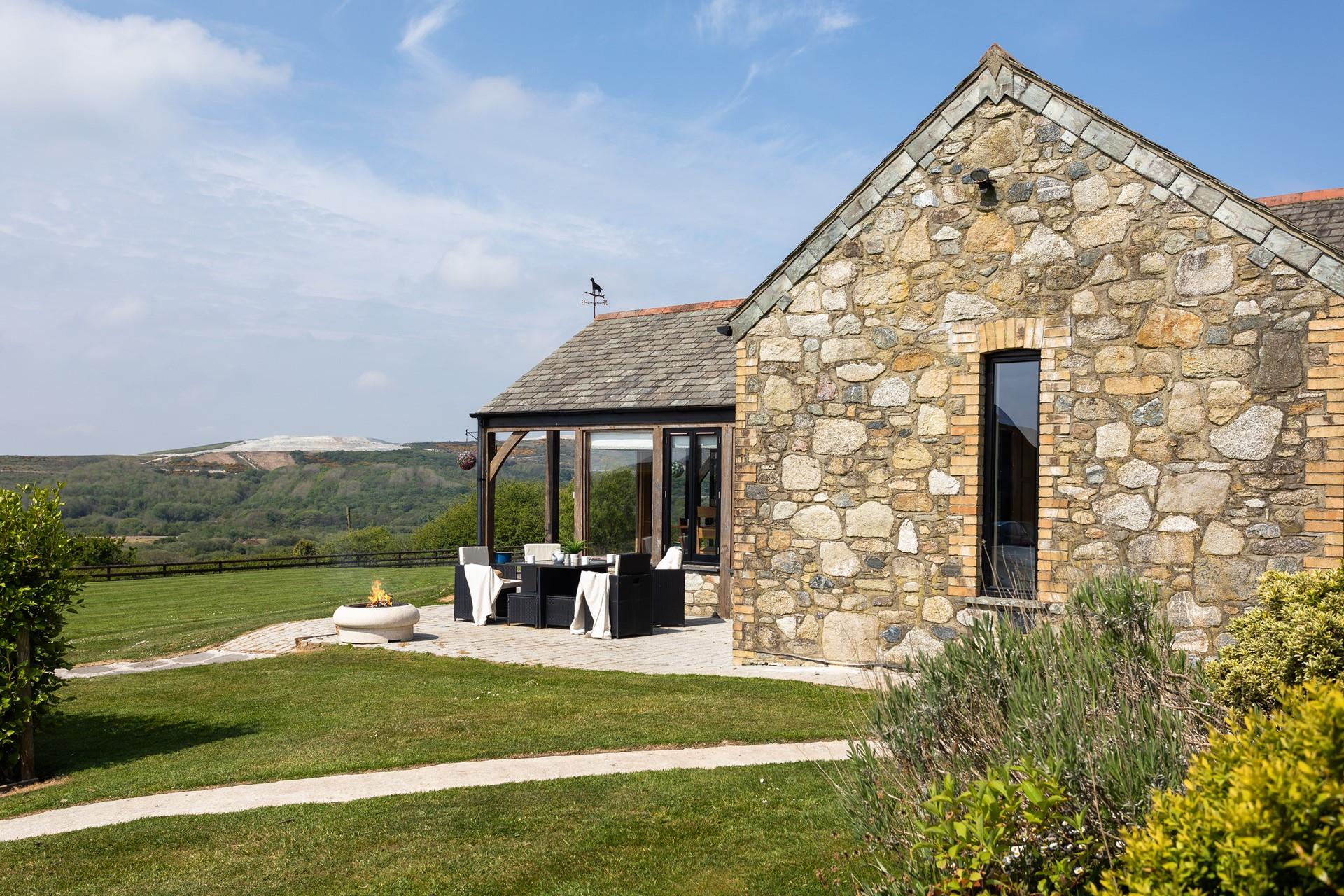 Snug Barn, Mid Cornwall | Aspects Holidays