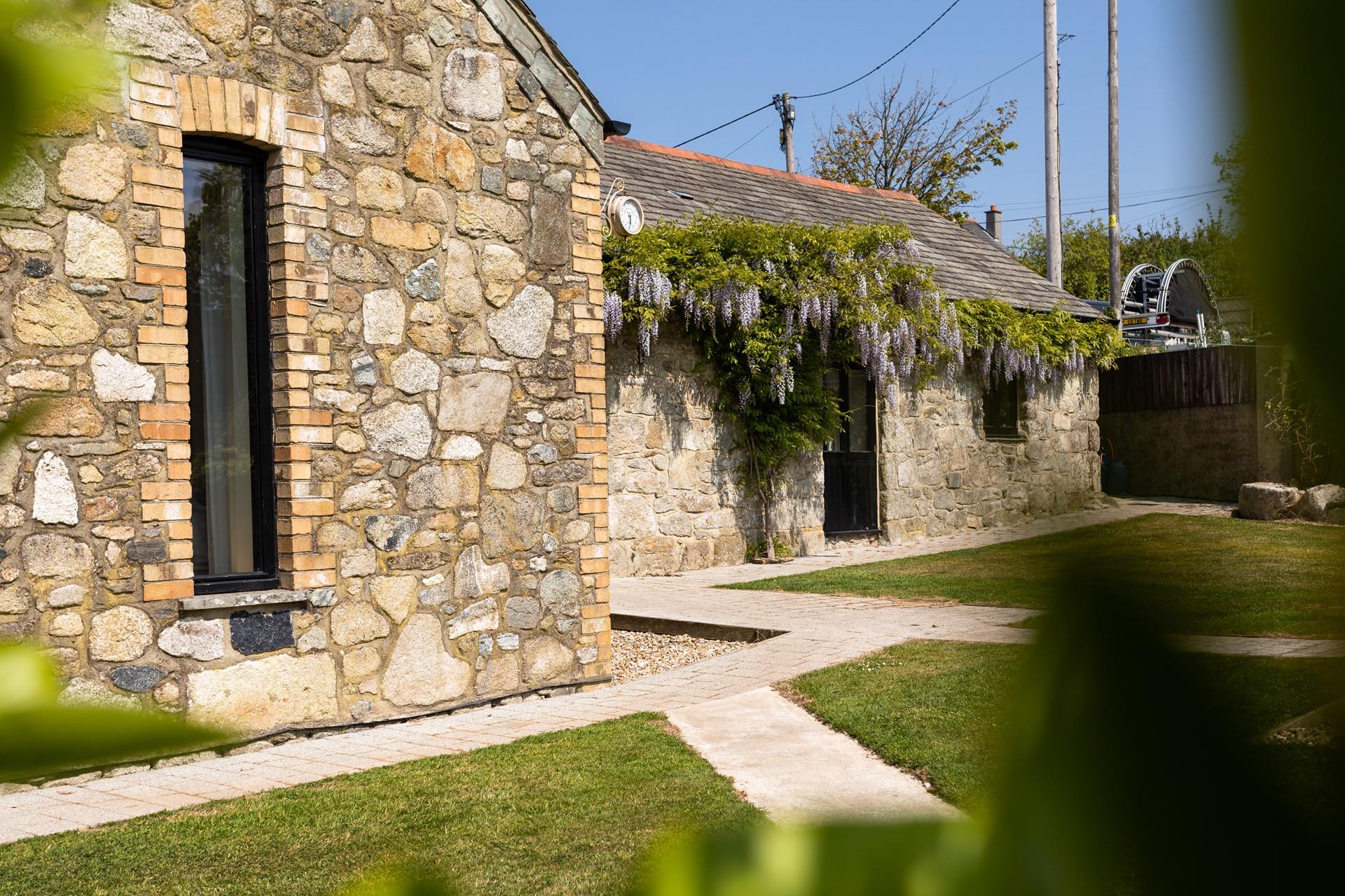Snug Barn, Mid Cornwall | Aspects Holidays