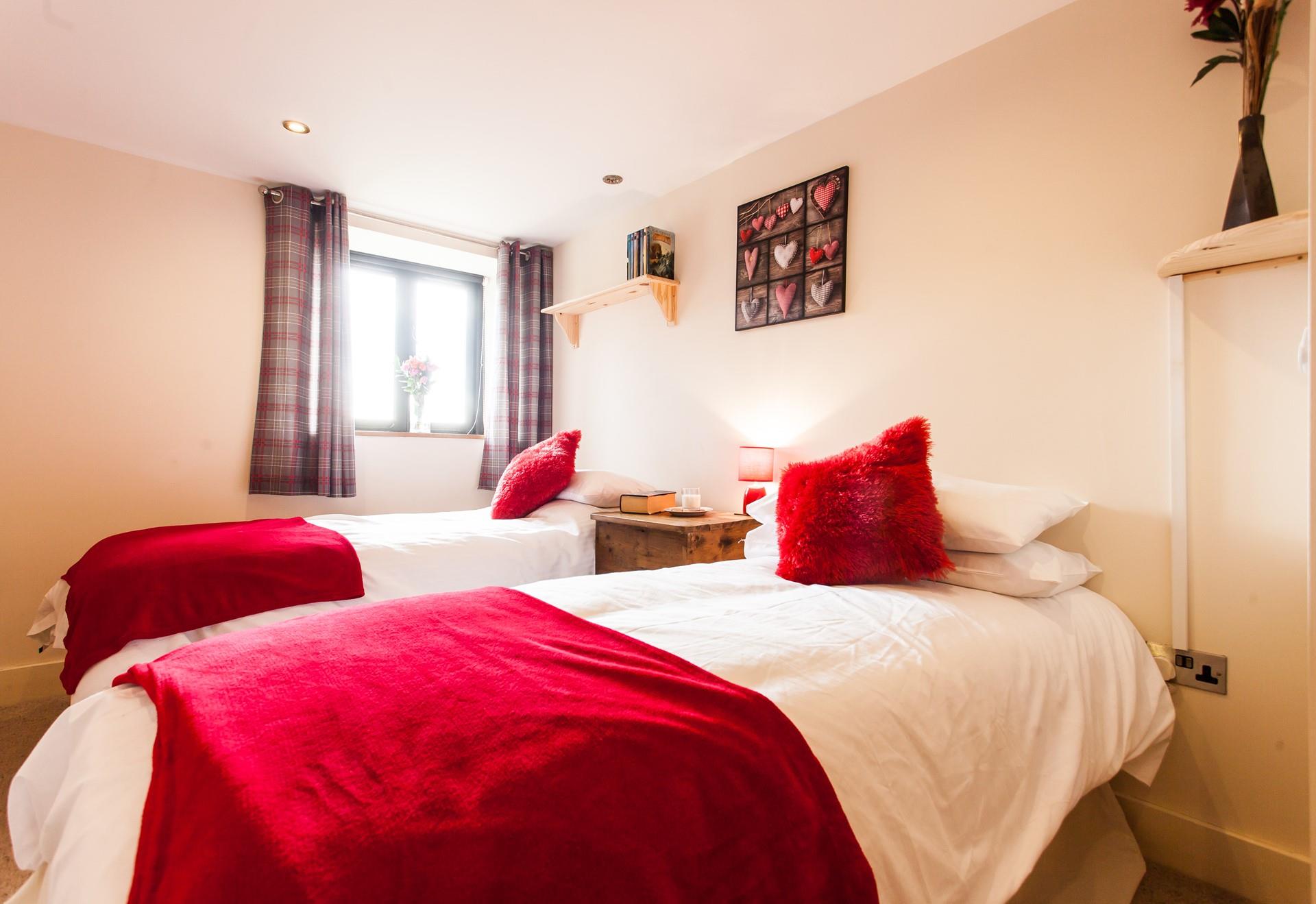 Snug Barn, Mid Cornwall | Aspects Holidays