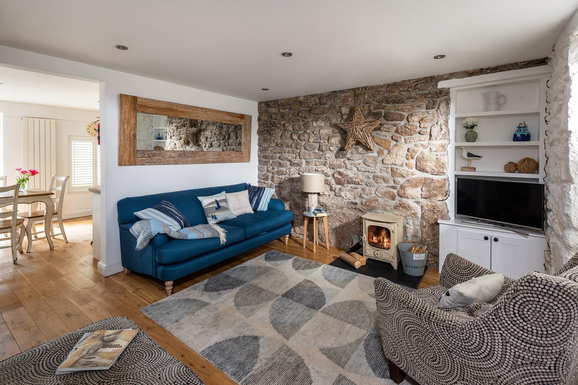 Happy Days Cottage, Downalong | Aspects Holidays