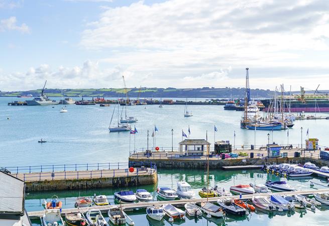 Harbour Strand, Falmouth | Aspects Holidays