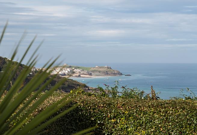 Capstan - 11 Compass Point, Carbis Bay | Aspects Holidays