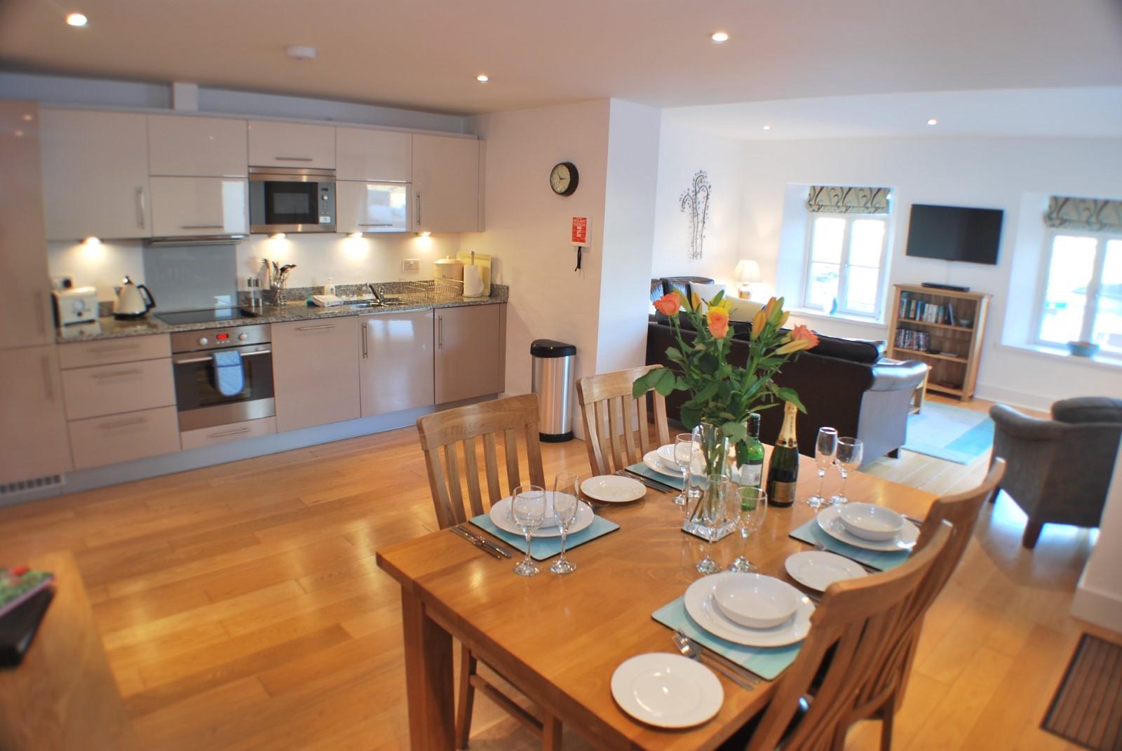 1 Mackerel Building, Porthleven | Aspects Holidays