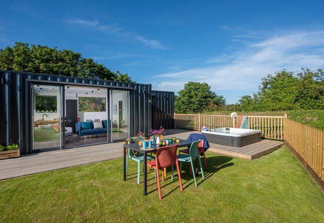 Calcite, The Lizard | Aspects Holidays